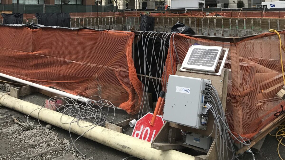 Bridge Structural Health Monitoring - GEODAQ
